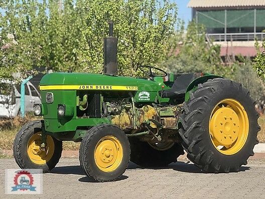 John Deere 1120 traktor točkaš