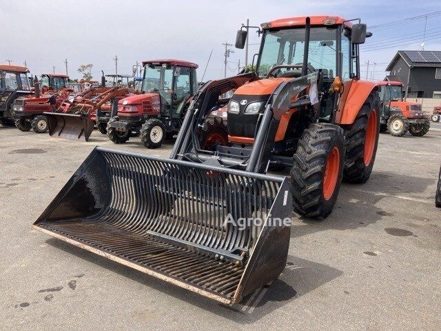 Kubota TRACTOR(Kubota) traktor točkaš