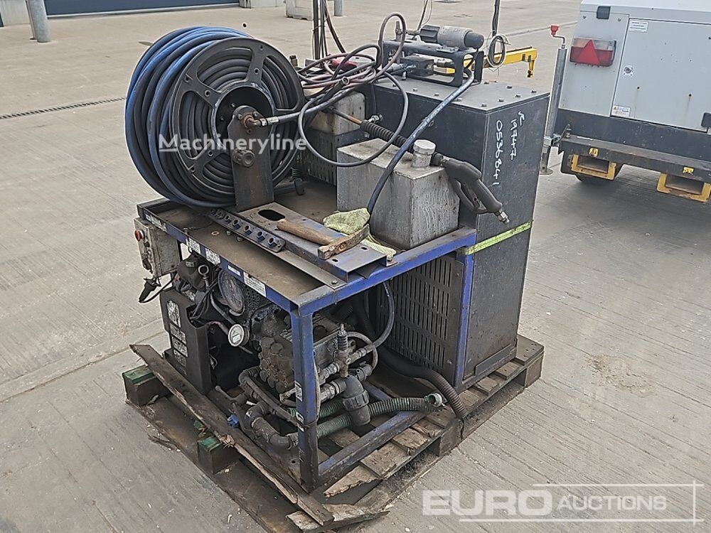 Prodaje se Diesel Pressure Washer, Lance, Hose perač pod pritiskom na aukciji