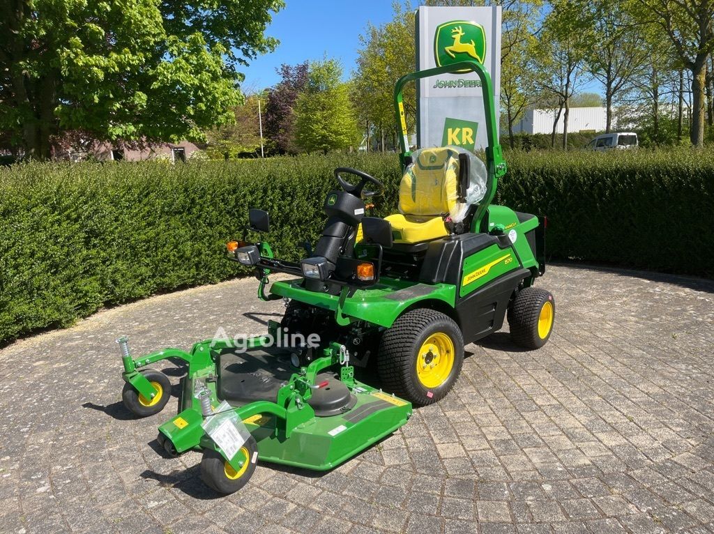Novi John Deere 1570 traktor kosilica