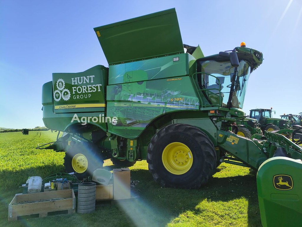 John Deere S685 kombajn za žito