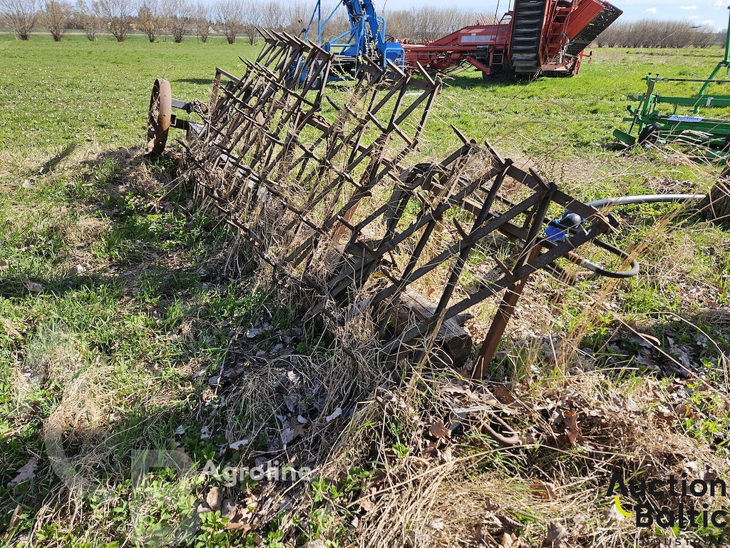 Prodaje se Soil leveling beam zupčastu drljaču na aukciji