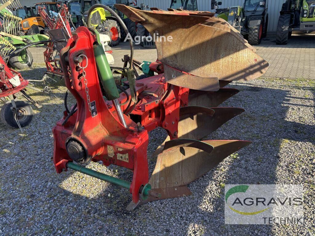 AGRO MASZ Modern Farming P05 reverzibilni plug