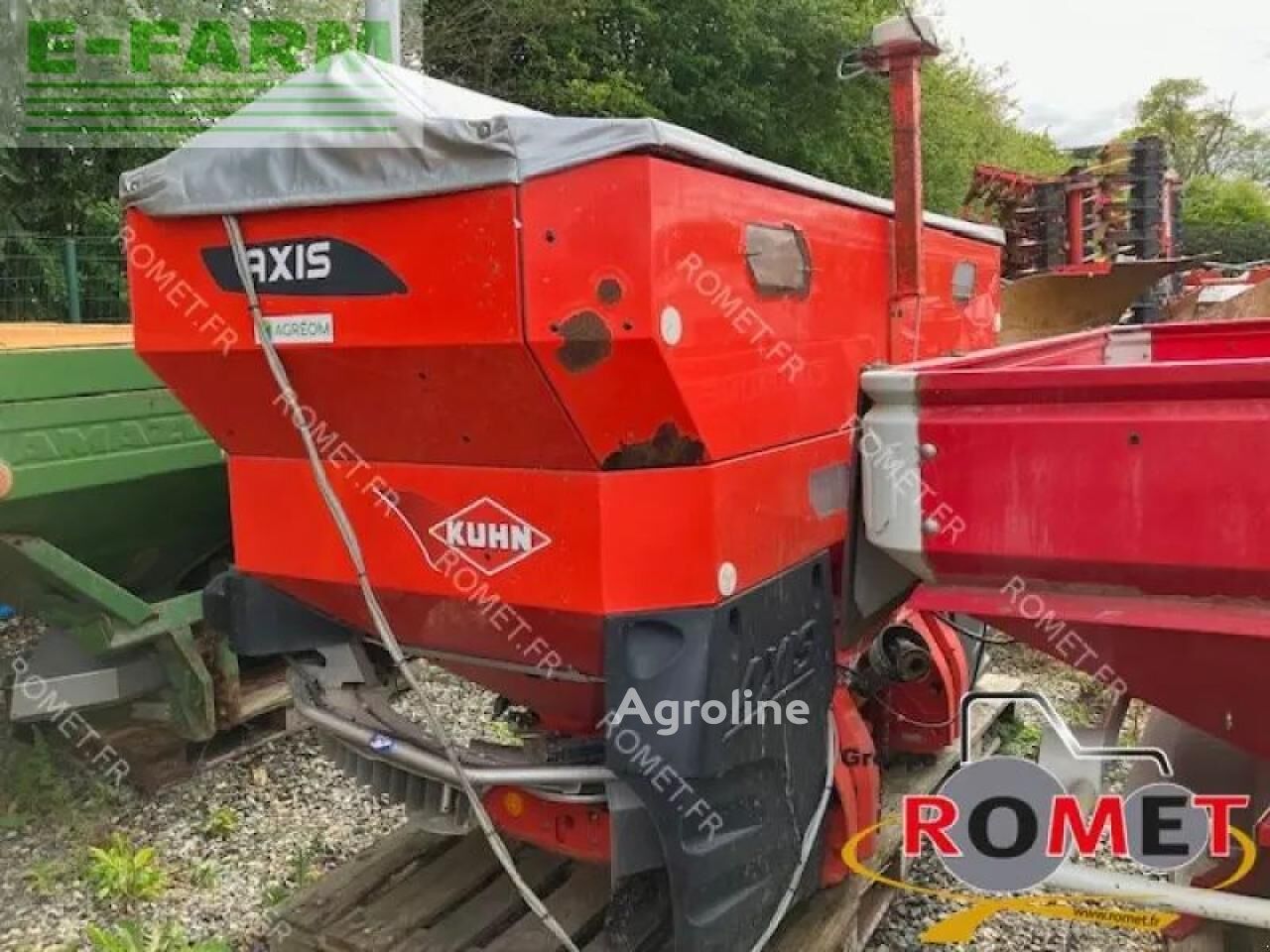 Kuhn axis 40.2 m-emc nošeni rasipač