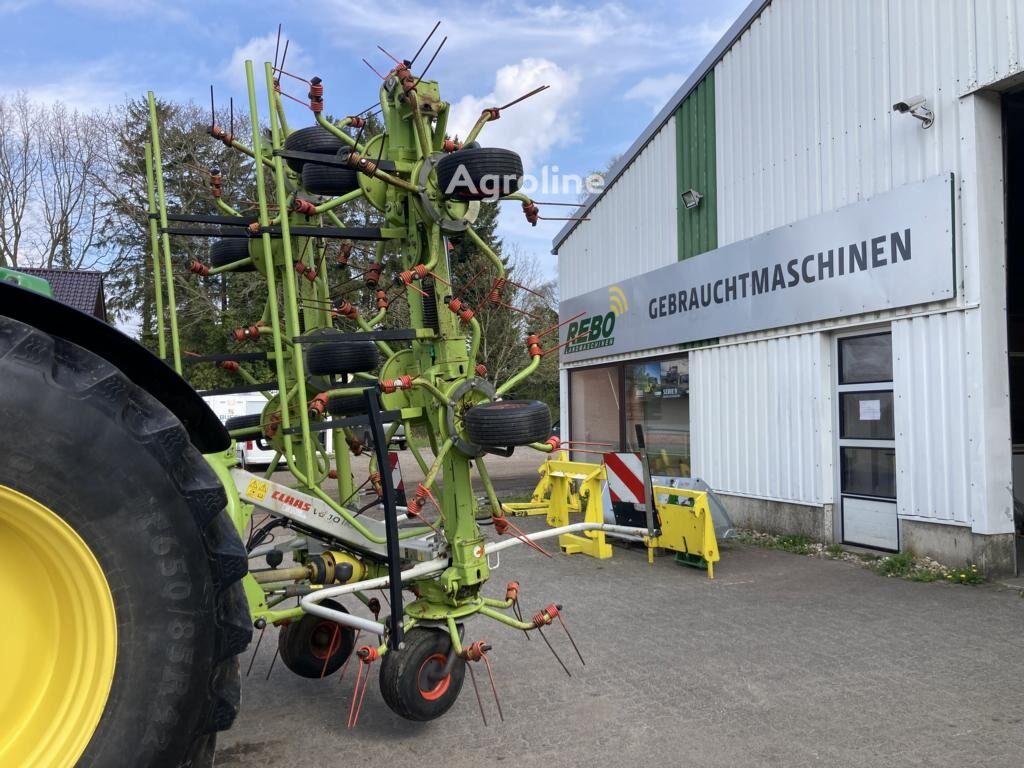 Claas VOLTO 1100 prevrtač sena