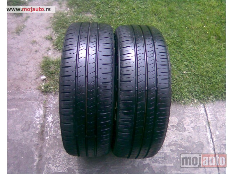 195/60R16C 99/97H NEXEN ROADIAN CT8