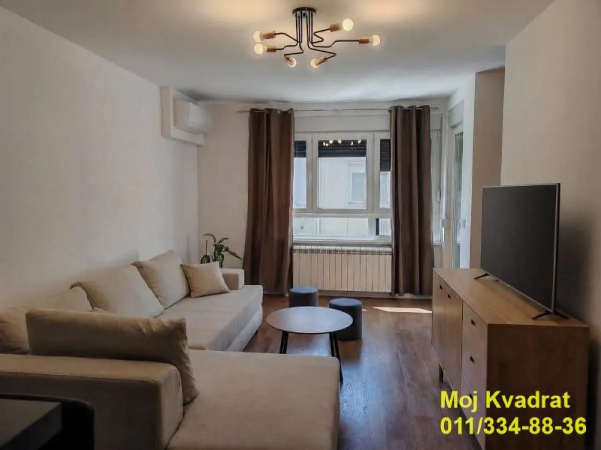 Izdavanje, dvosoban stan, 66m², Zemun Gornji Grad, Zemun Sve Podlokacije