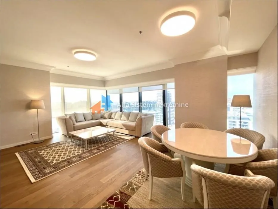 Izdavanje, četvorosoban stan, 123m², Novi Beograd Blok 65, Novi Beograd Sve Podlokacije