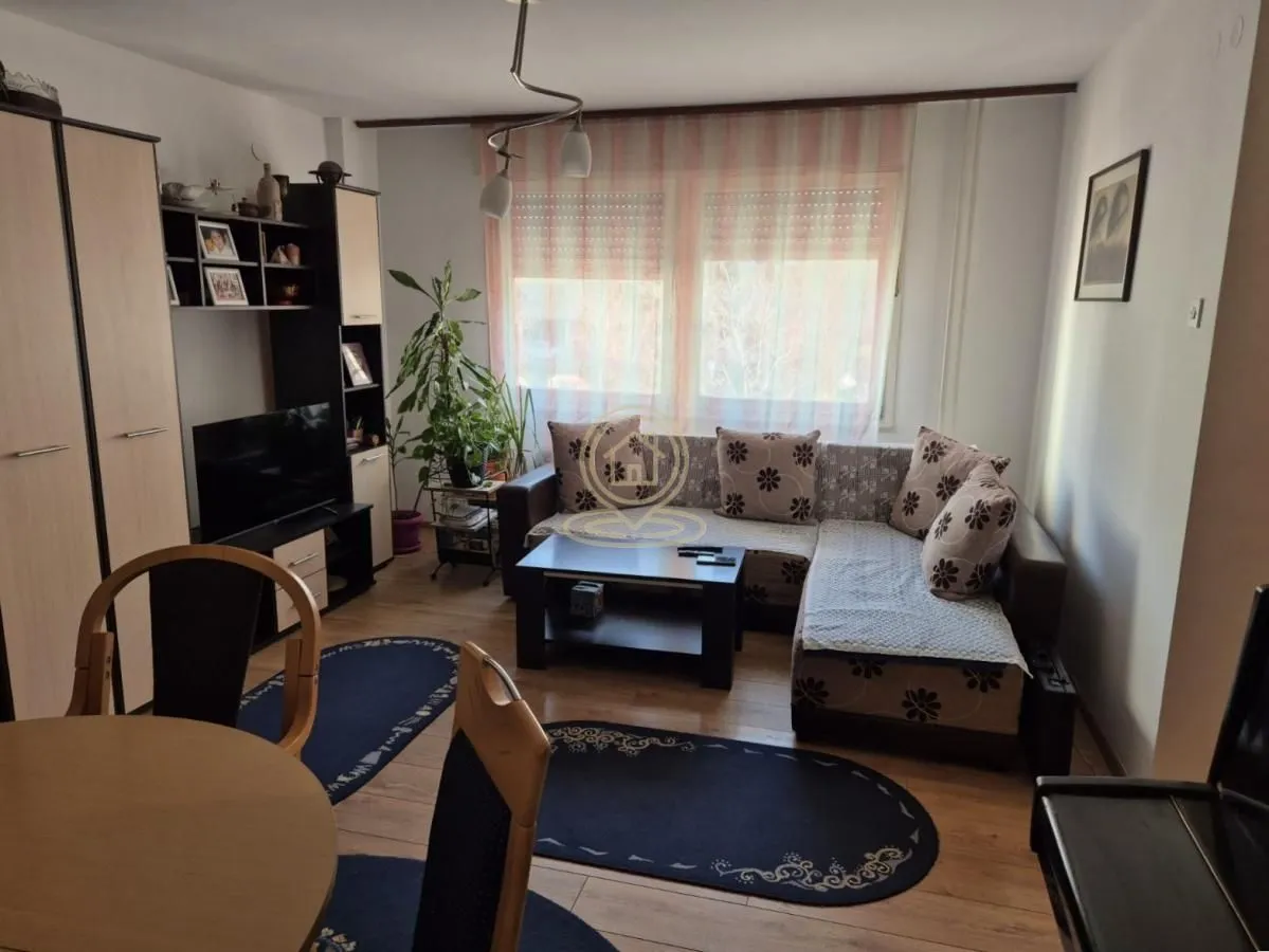 Prodaja, dvosoban stan, 80m², Liman 4, Novi Sad Sve Podlokacije
