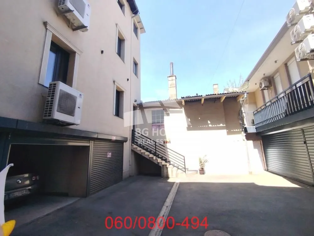 Prodaja, poslovni prostor, 113m², Zemun Centar, Zemun Sve Podlokacije