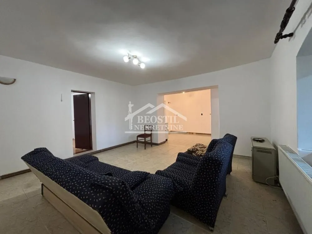 Prodaja, trosoban stan, 70m², Centar, Pančevo