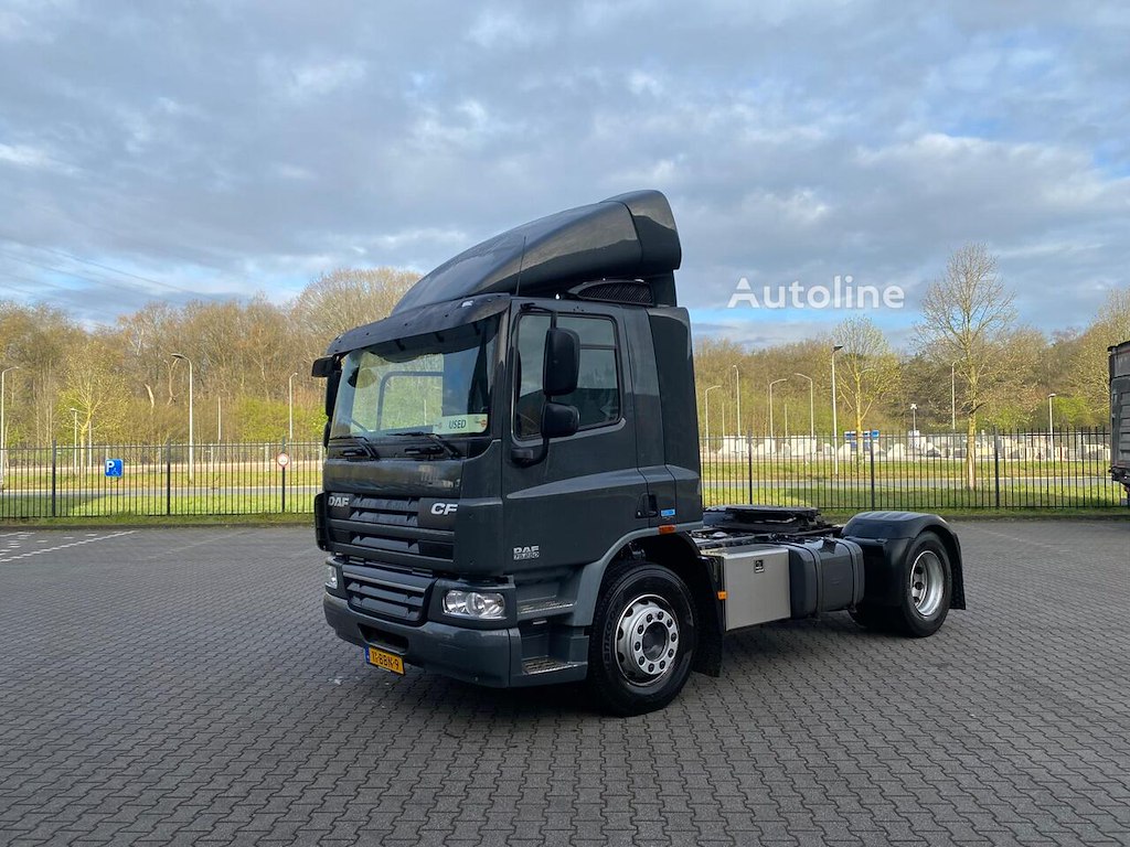 DAF CF 75.250 / Only 74620 km !!! / APK tot 14 juni 2026 tegljač