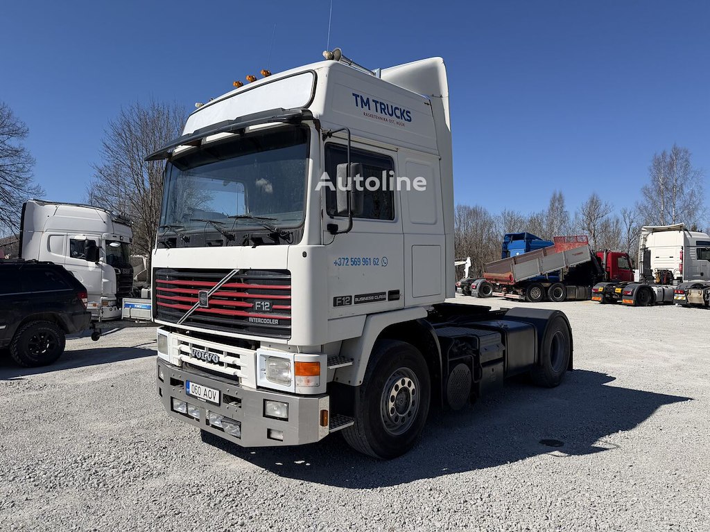 Volvo F12 400 tegljač