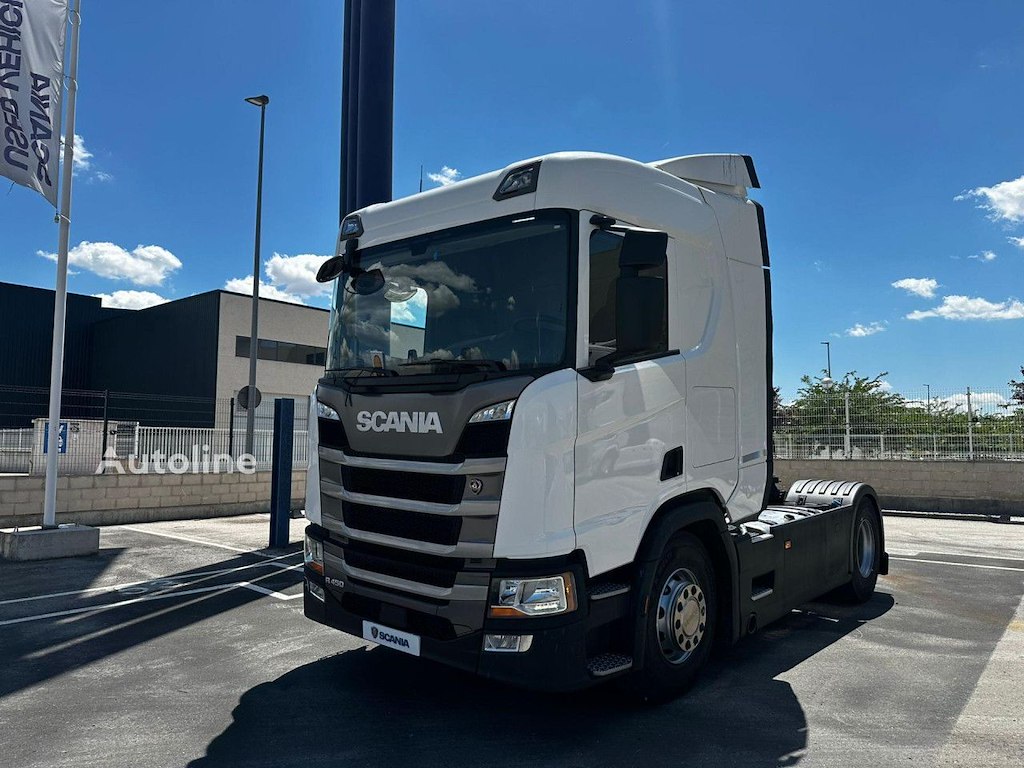 Scania R 450 A4x2NA tegljač