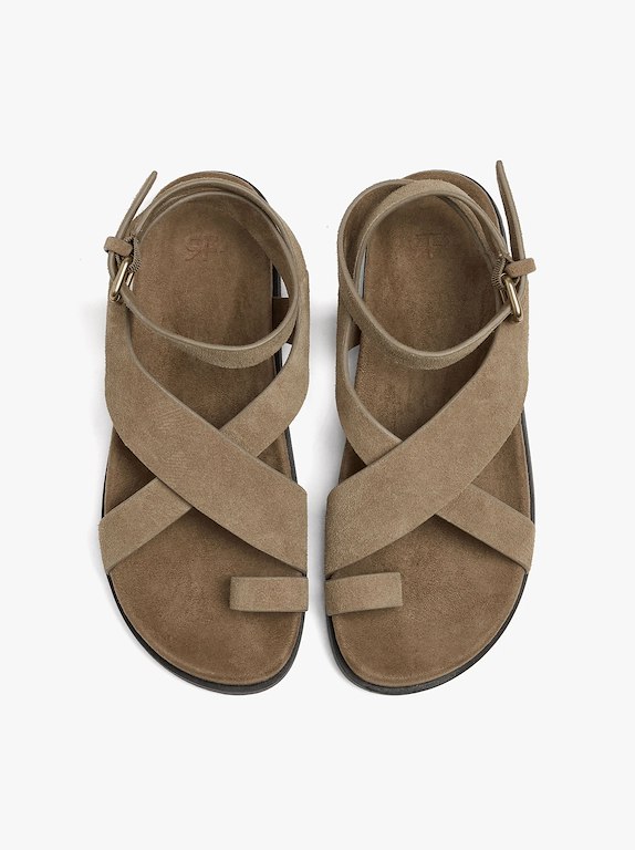 FLAT LEATHER SANDALS WITH CROSSED STRAPS