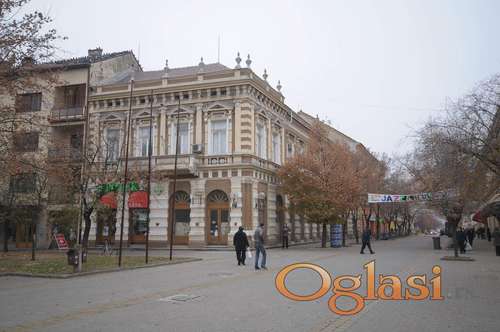 Poslovno stambeni prostor, centar, 112 m2