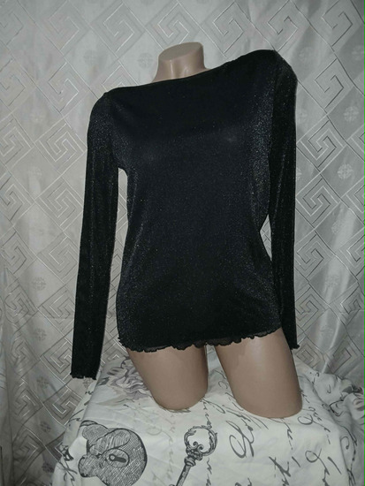 Mrezasta bluza sa srebrnim sjajem M