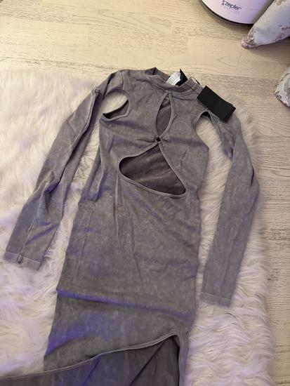 BERSHKA LIMITED EDITION nova sa etiketom haljina