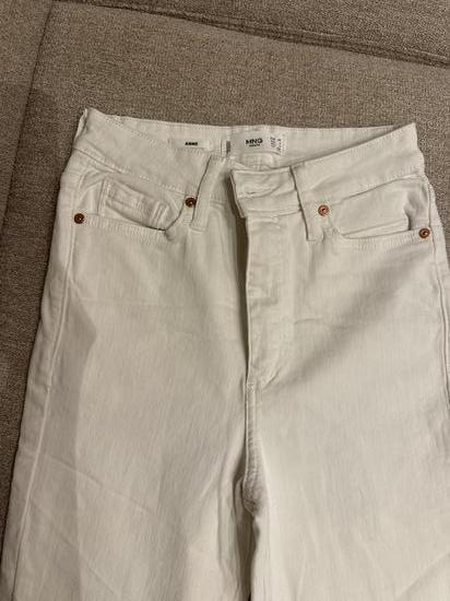 MANGO bele skinny farmerice nove XS