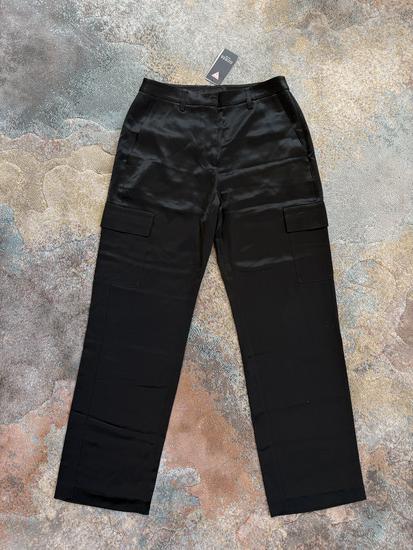 NOVO Guess saten pantalone