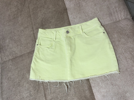 Bershka mini suknja
