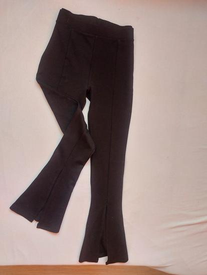 Crne zvonaste pantalone