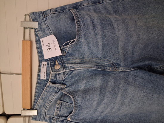 NOVE MOM FIT