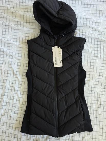 Zara prsluk nov