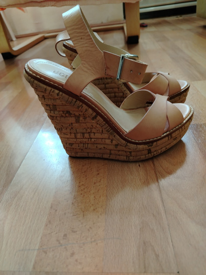 Sandale