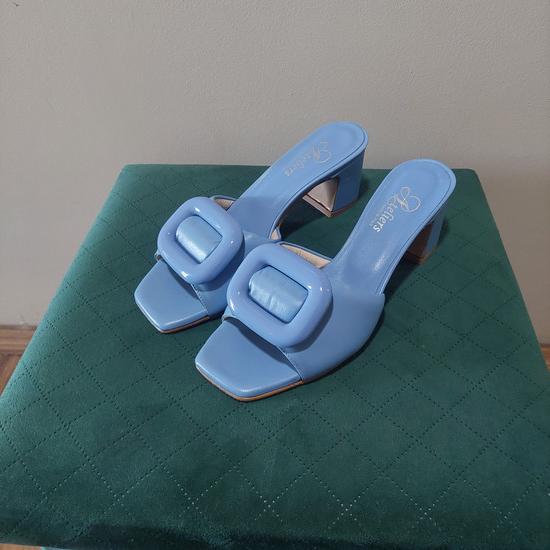Nove italijanske kozne papuce