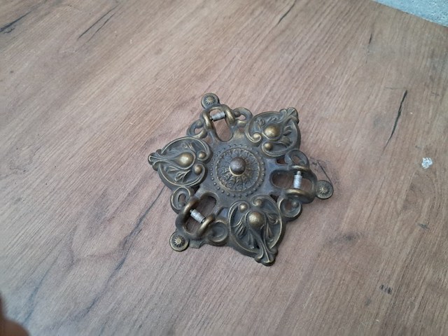 Rozetna od starog lustera Secesija