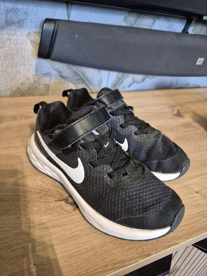 Nike running, Revolution 6, 31.5 patike za decake