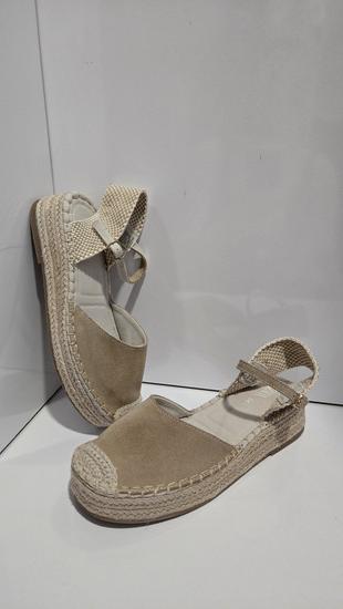 Kožne sandale Zara novo