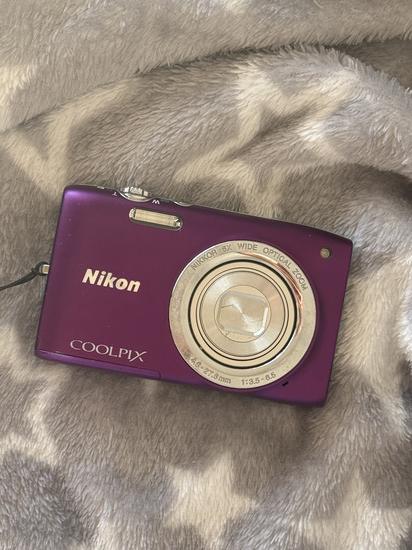 Nikon Coolpix S2700