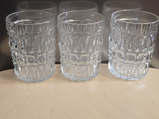 Čaša ex YU 9.5 cm visina 7 prečnik 3 kom