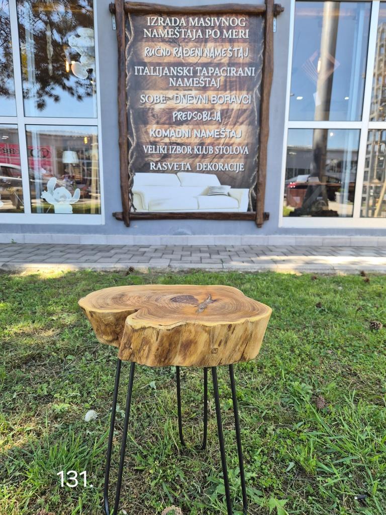 Klub sto panj model 131
