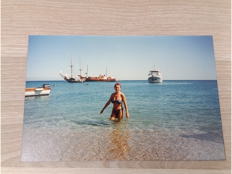 Fotografija dama na plaži