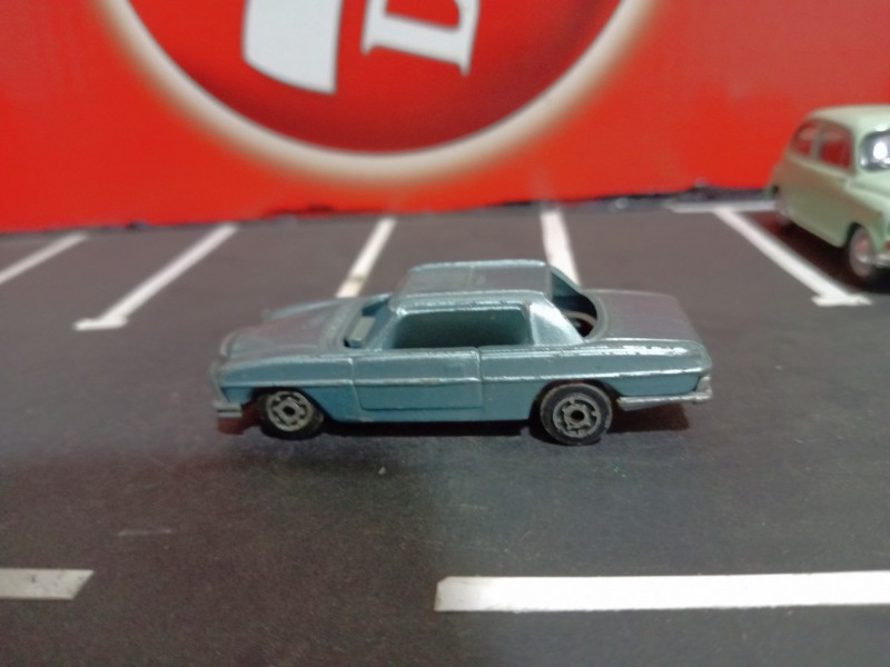 Mercedes Benz 250CE