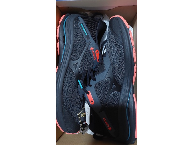 Patike Mizuno