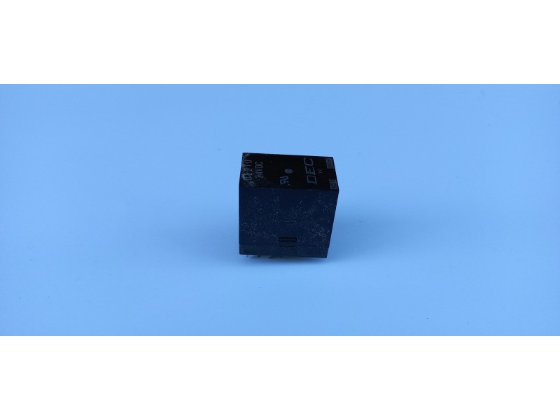 Relej 24VDC 6 pin (2)