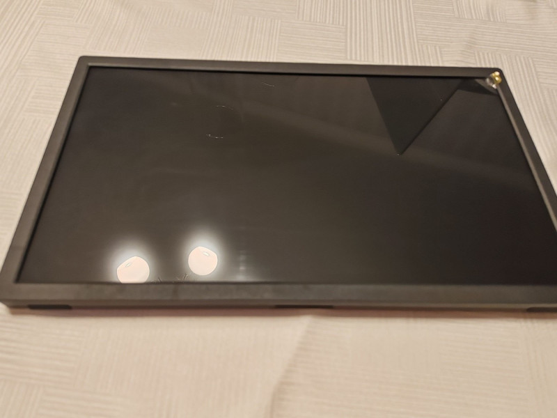 PRENOSNI EKRAN 40 CM (NOVO)