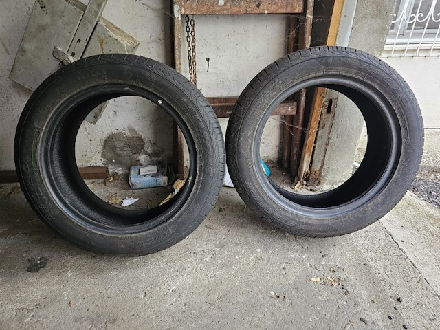 4 Letnje Gume Starfire 205 55 R16 ODLICNE