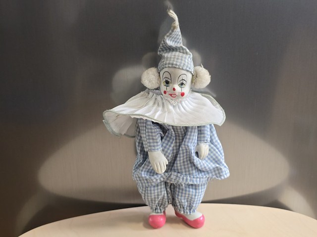 Klovn od porcelana 23 cm visine