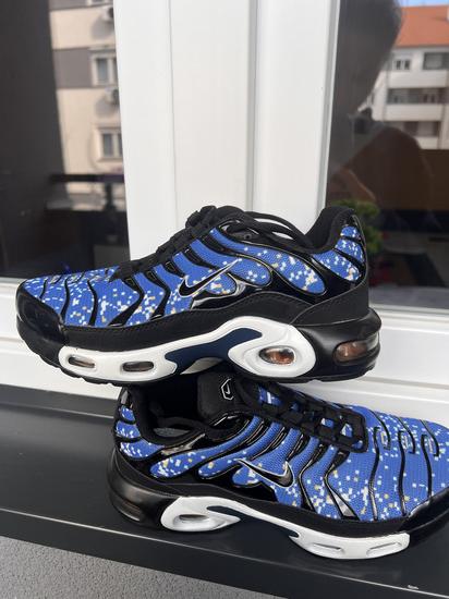 NIKE AIR MAX TN