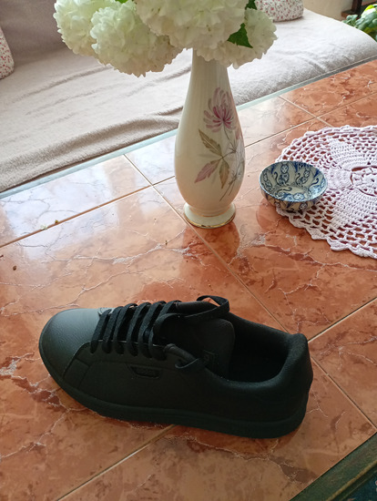 Adidas urban court patike 40