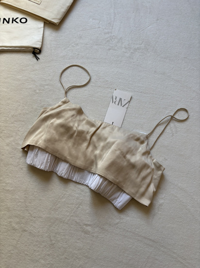 Zara nov top