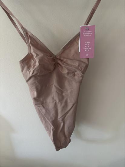 H&m bodi/steznik novo