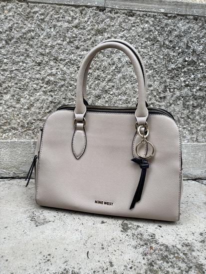 Nine West puder roze torba - snizena