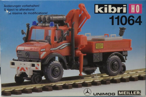 NEW! Kibri 11064 Unimog adapted for driving on Tracks with a Box