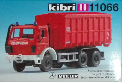 NEW! Kibri 11066 Mercedes Benz 3-axle with self-Loading Container FEUERWEHR
